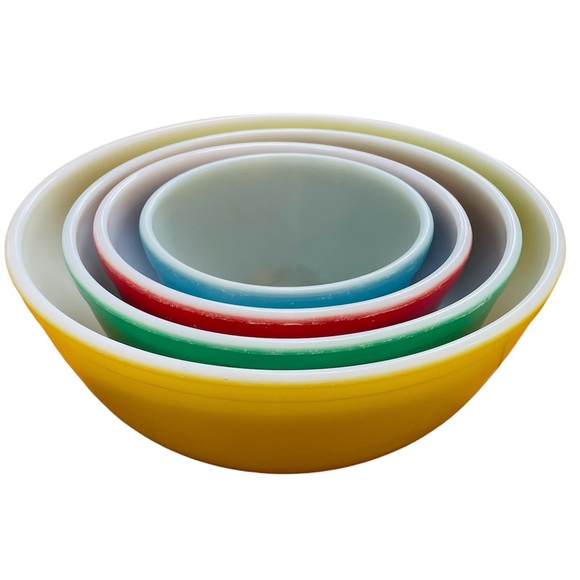 Pyrex | Dining | Vintage Pyrex Colors Mixing Bowl Set Of 4 Sunshine ...